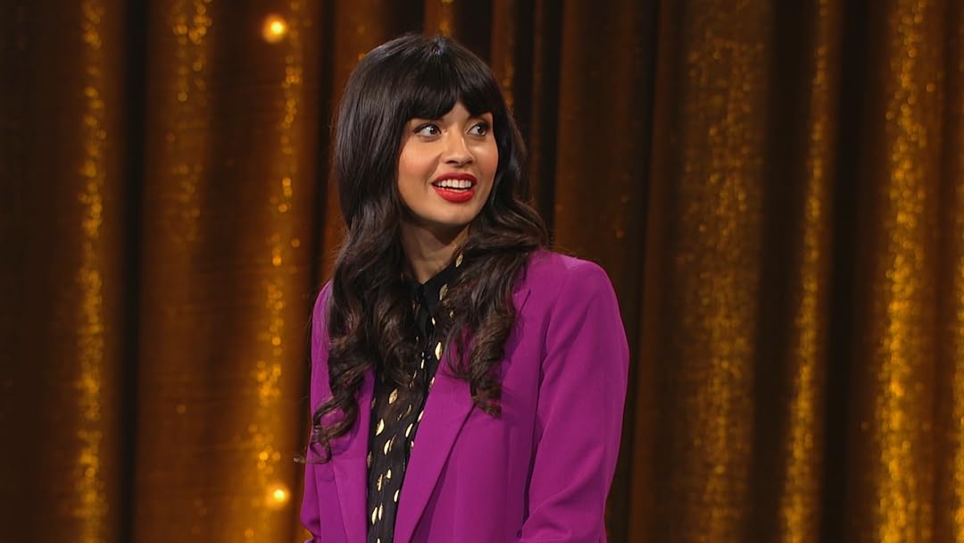 Jameela Jamil Teeth: Her Natural Smile