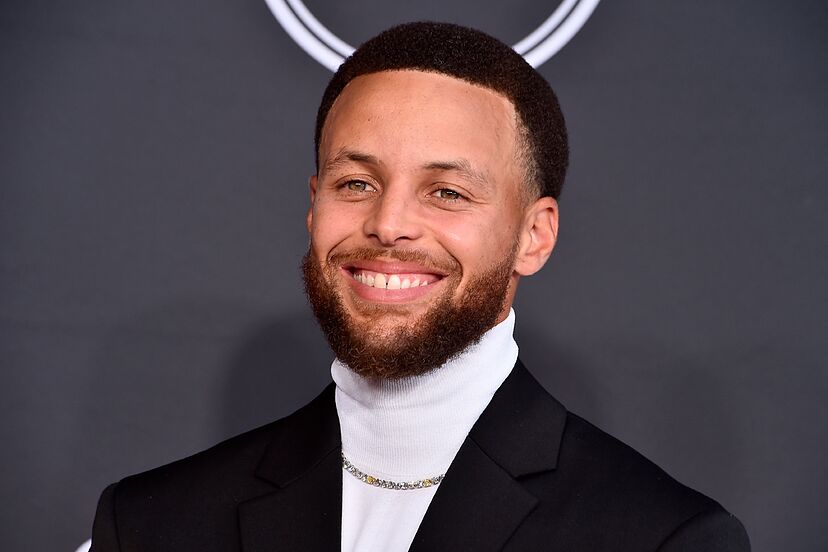 Stephen Curry Teeth Transformation Before and After Analysis